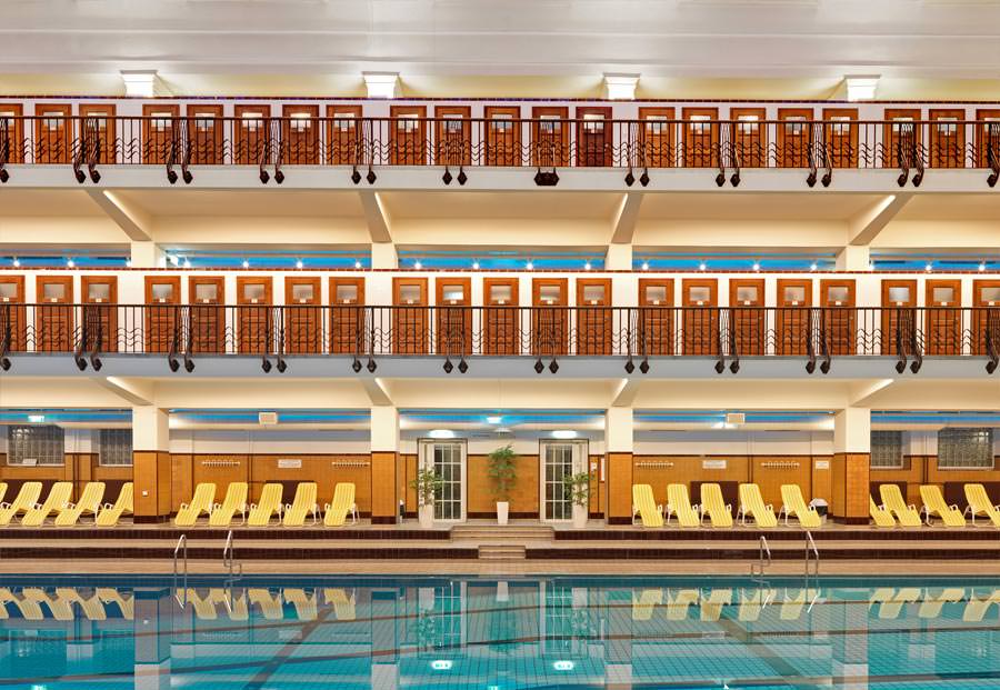 Lichtdesign-Preis 2014 „Öffentliche Bereiche/Innenraum“ fürs Amalienbad ...